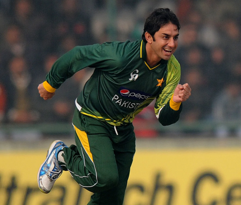 Top 10 Best Pakistani Bowlers Of All Time